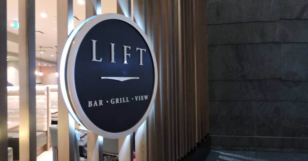 Photos: Lift Bar and Grill opens second location at YVR | Georgia ...